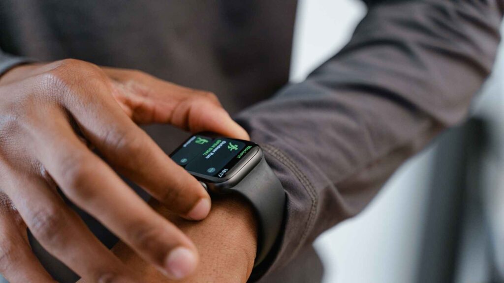 Top 5 Smartwatches Under ₹5000 | Best Budget Picks